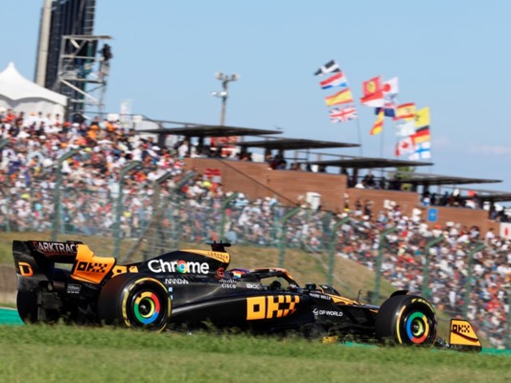 McLaren F1 Team VIP Experience in Las Vegas: Thursday Practice | 希尔顿荣誉客 ...