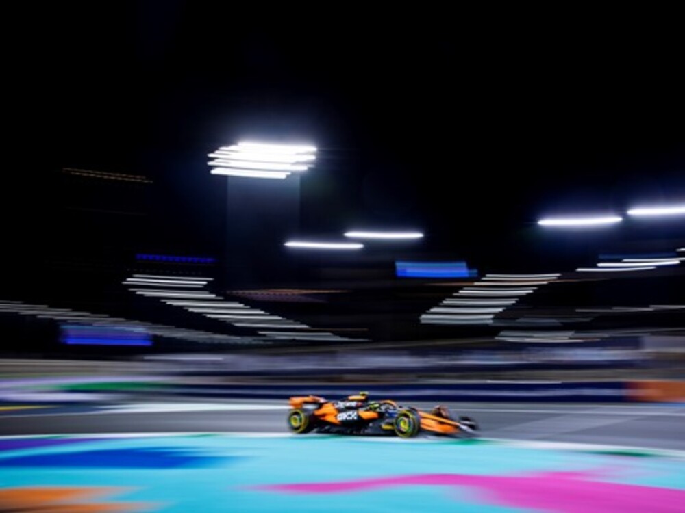 McLaren F1 Team VIP Experience in Las Vegas: Ultimate Package | Hilton ...