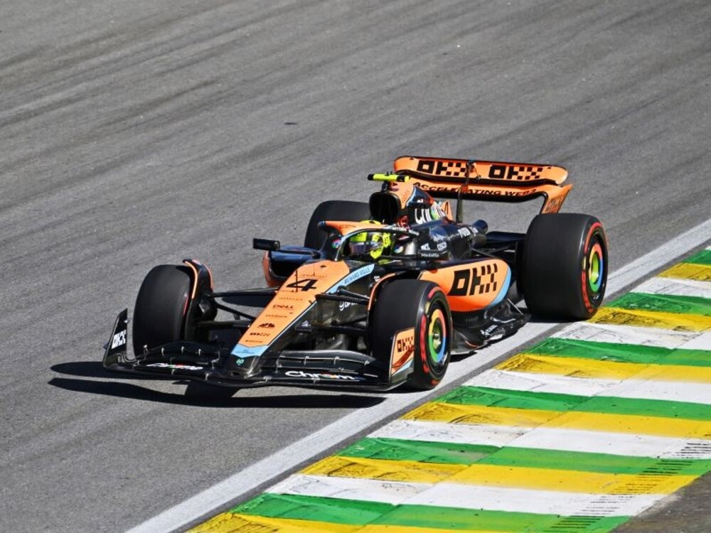 McLaren F1 Team VIP Experience in Australia: Friday Practice | Hilton ...